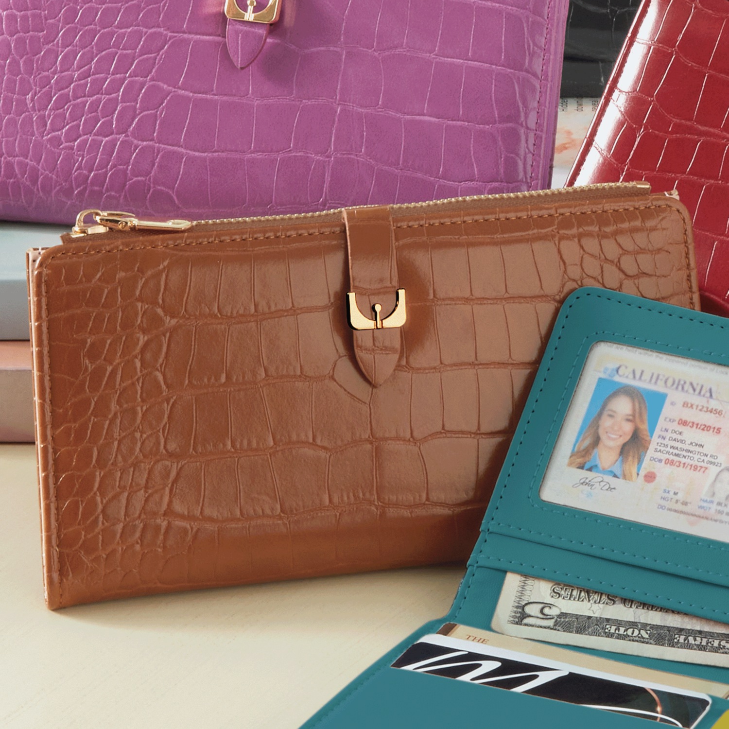 Women's Faux-Croco Wallet | Swiss Colony